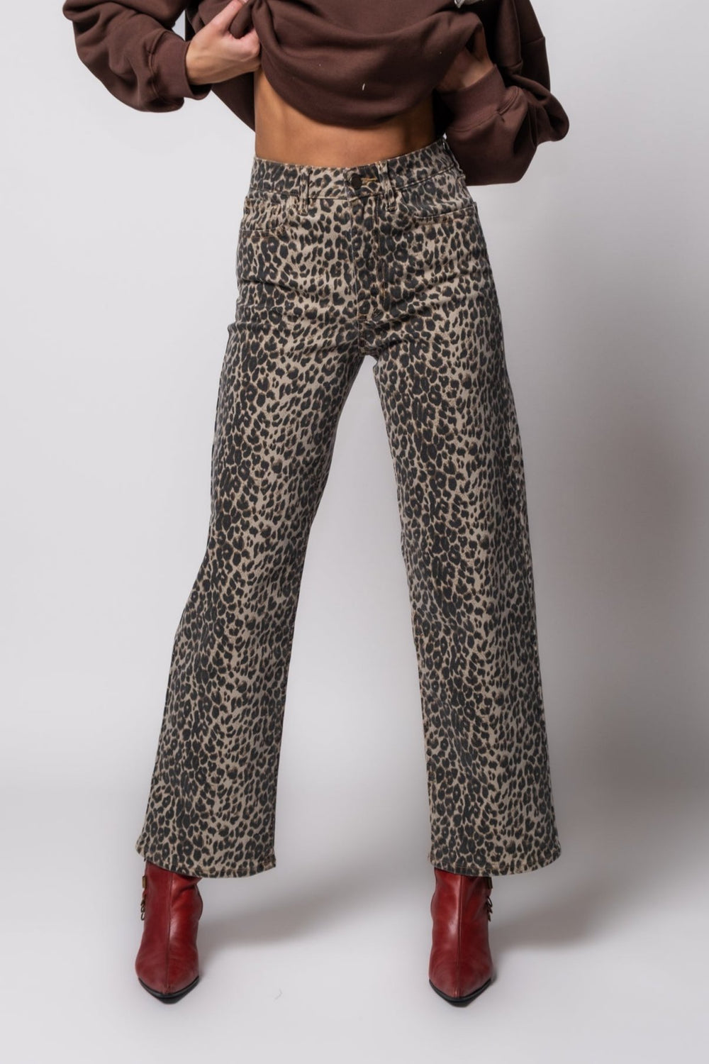 Trendy Women's Denim & Highwaist Jeans – Calico